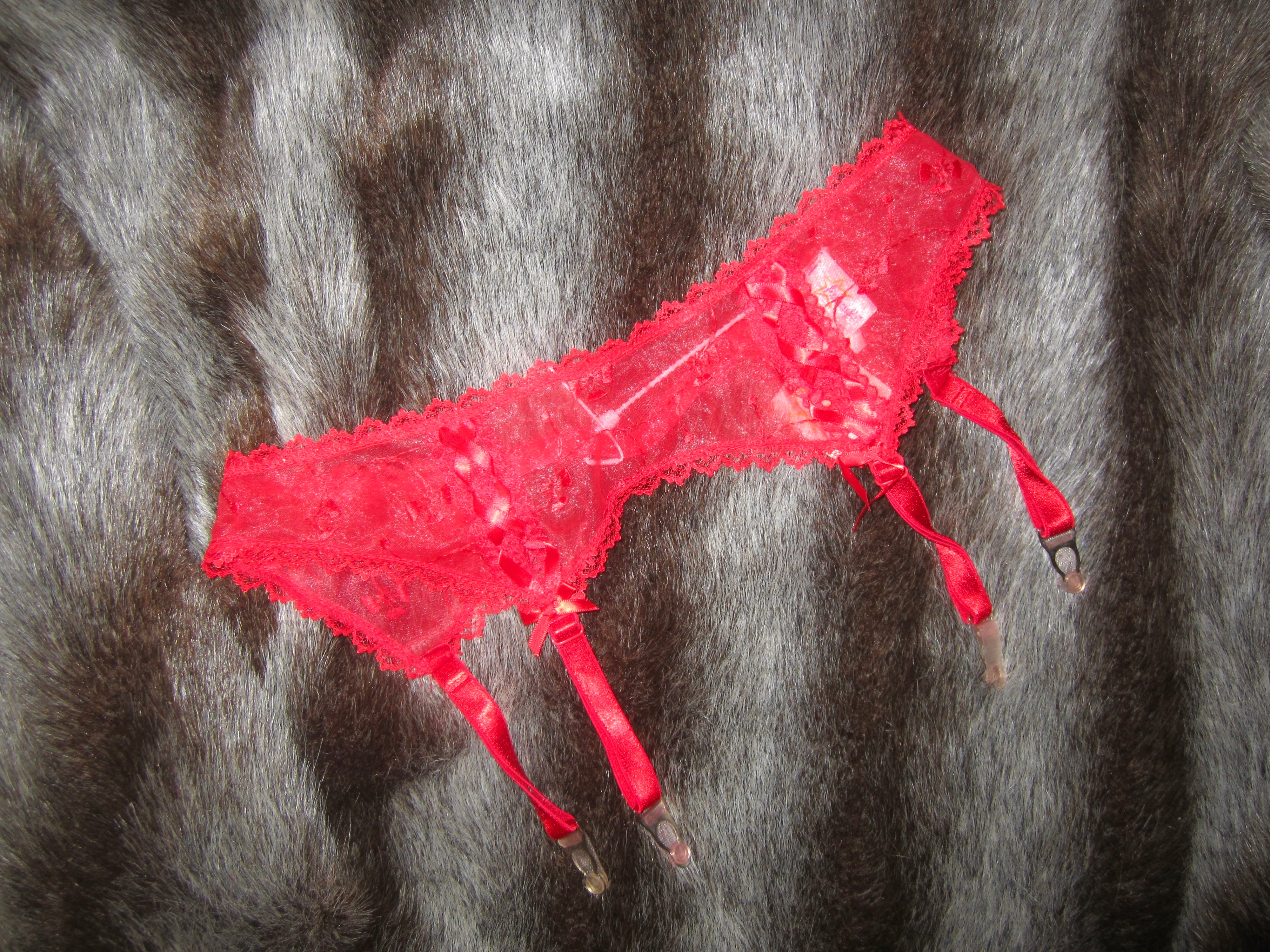 Vintage garter from Fredricks of Hollywood – Euphoria